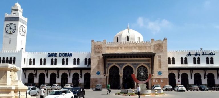 La Gare Ferroviaire d'Oran : Un joyau architectural néo-mauresque ...