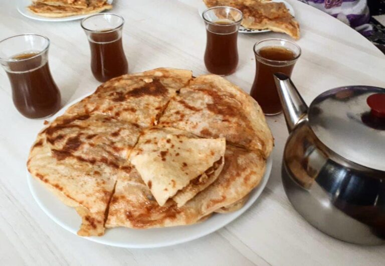 Karantika, un délice de la Streetfood algérienne - Top Destinations en ...